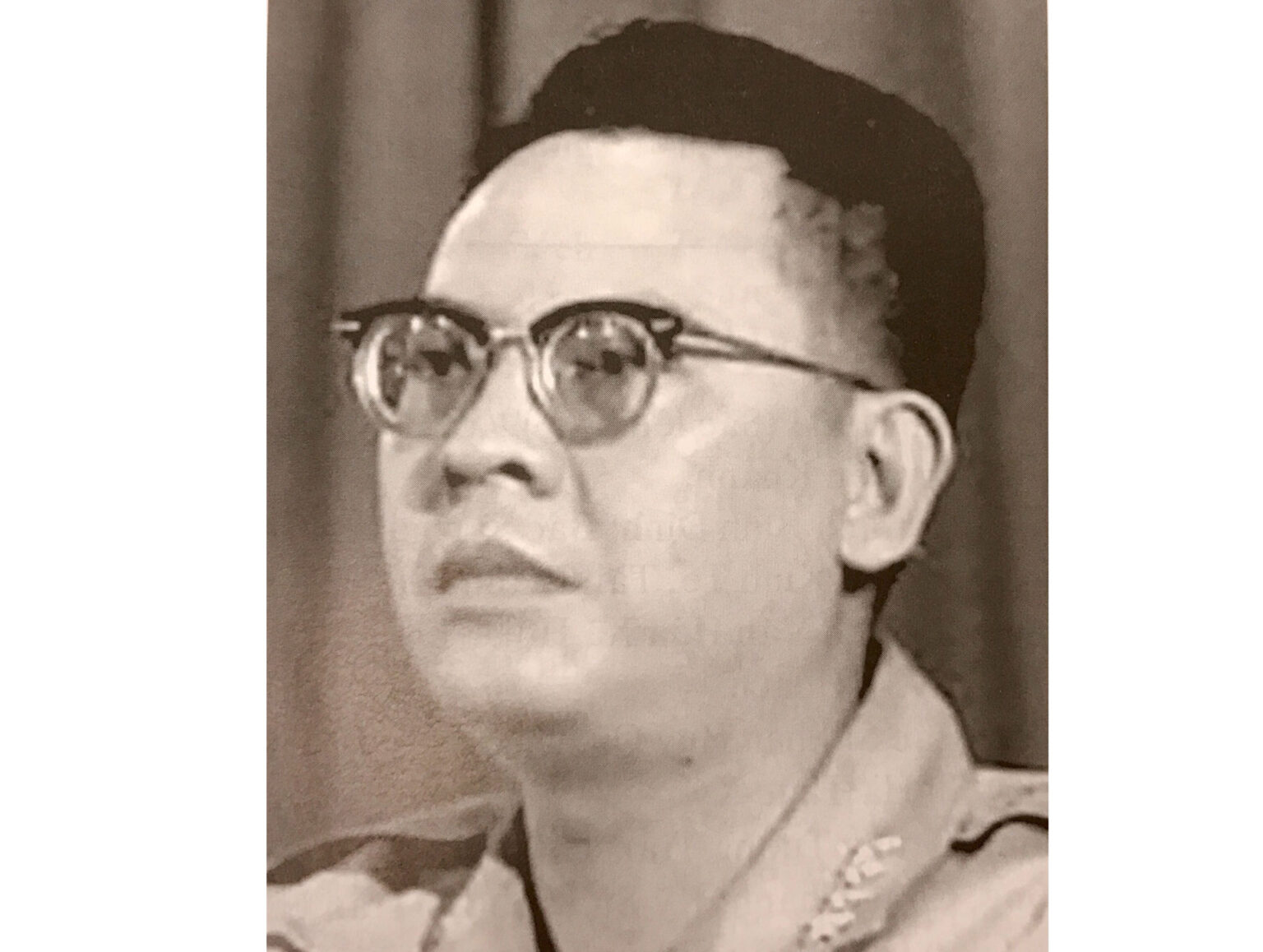 Cựu Đại Tướng Trần Thiện Khiêm, nguyên thủ tướng, bộ trưởng Quốc Phòng ...