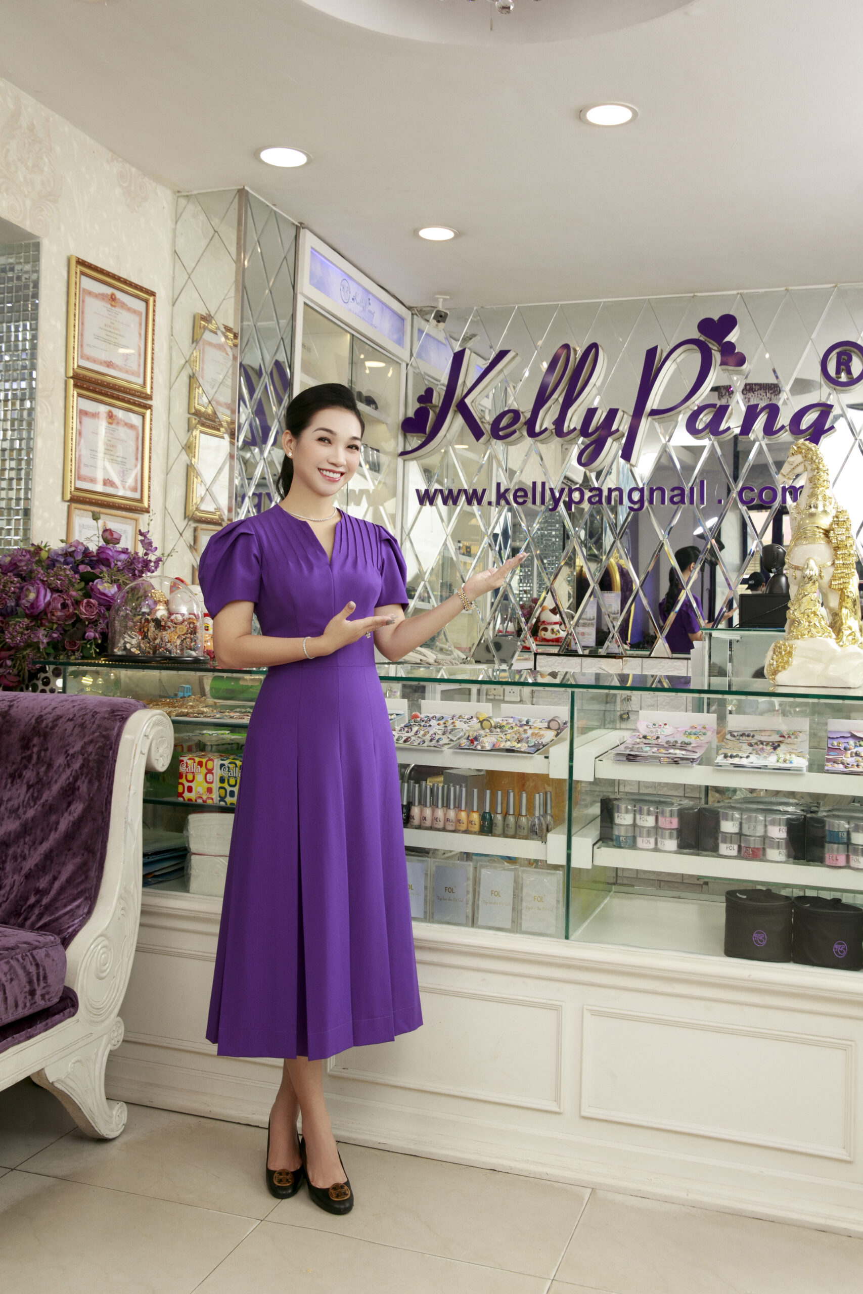 Pang Mỹ Linh - Người phụ nữ xinh đẹp nâng tầm thương hiệu Kelly Pang ...